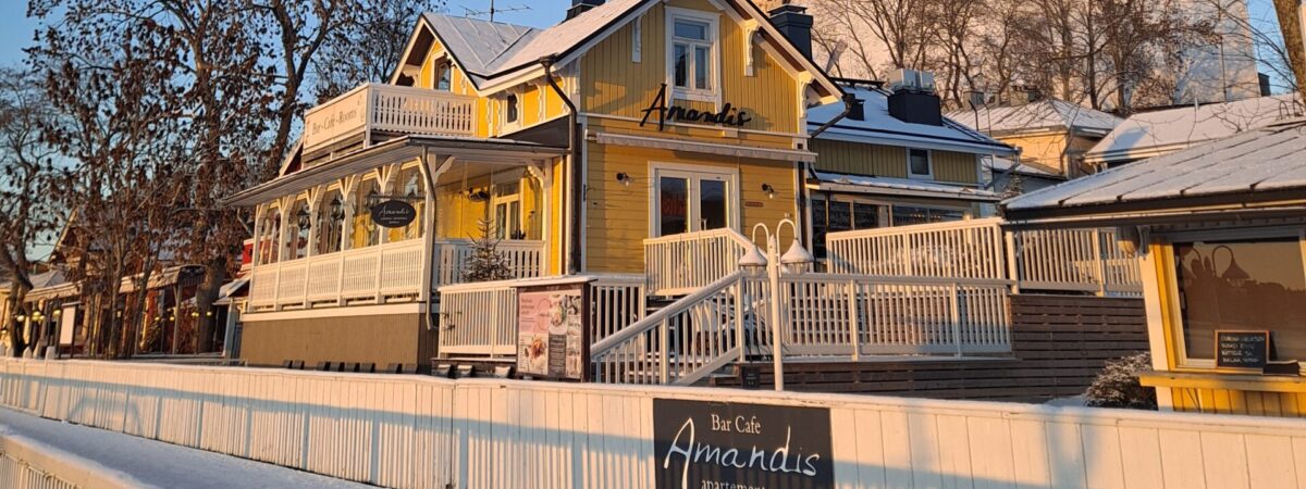 Kahvila-ravintola ja hotelli Amandis – rakastettava elämys Naantalissa